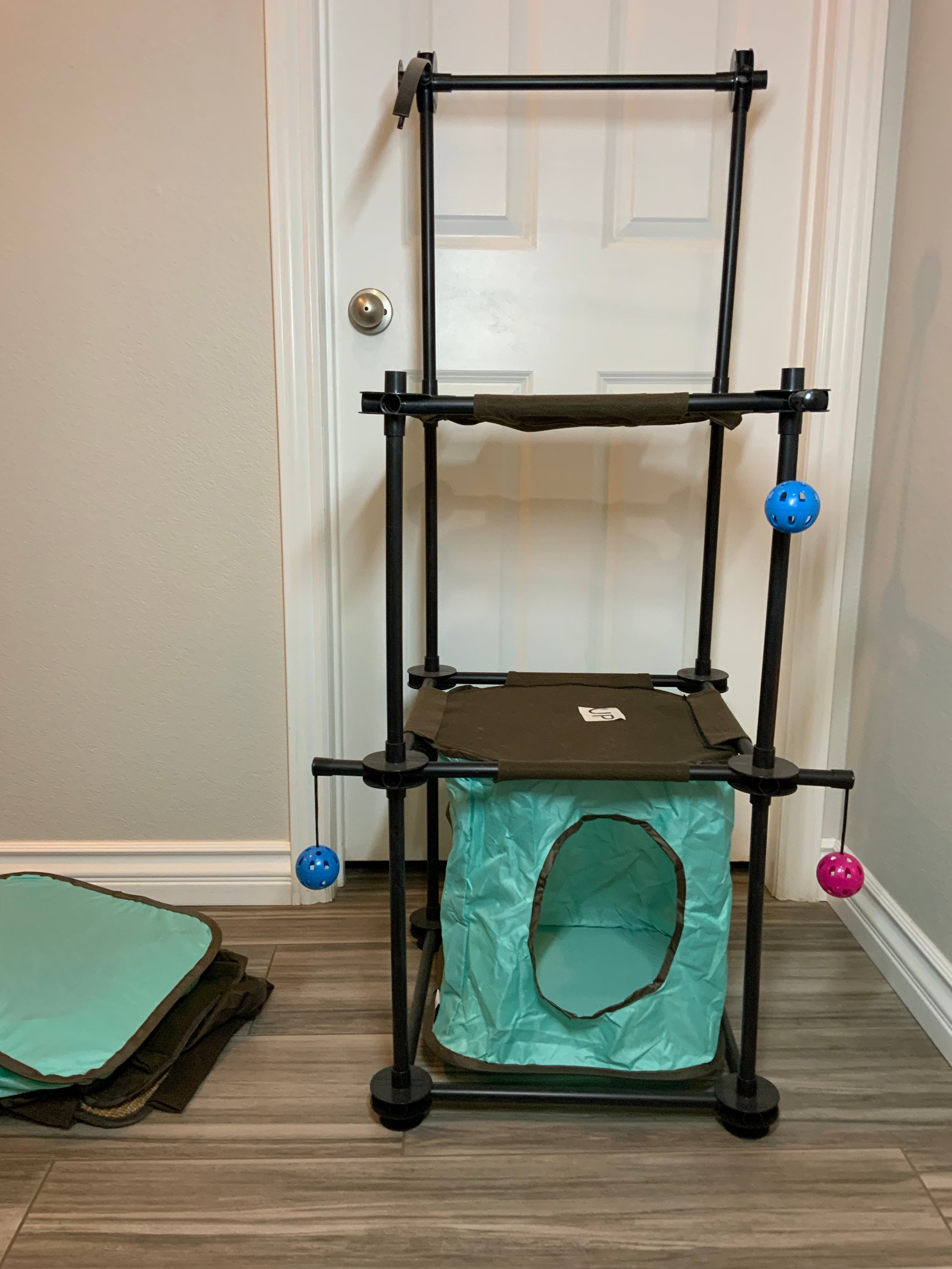 Modular cat activity center – RCLambros Supply